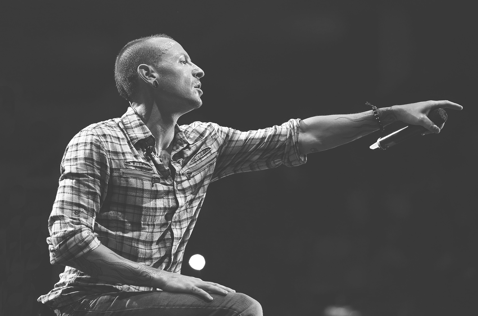 Remembering Chester Bennington (1976-2017) – Cookie FM